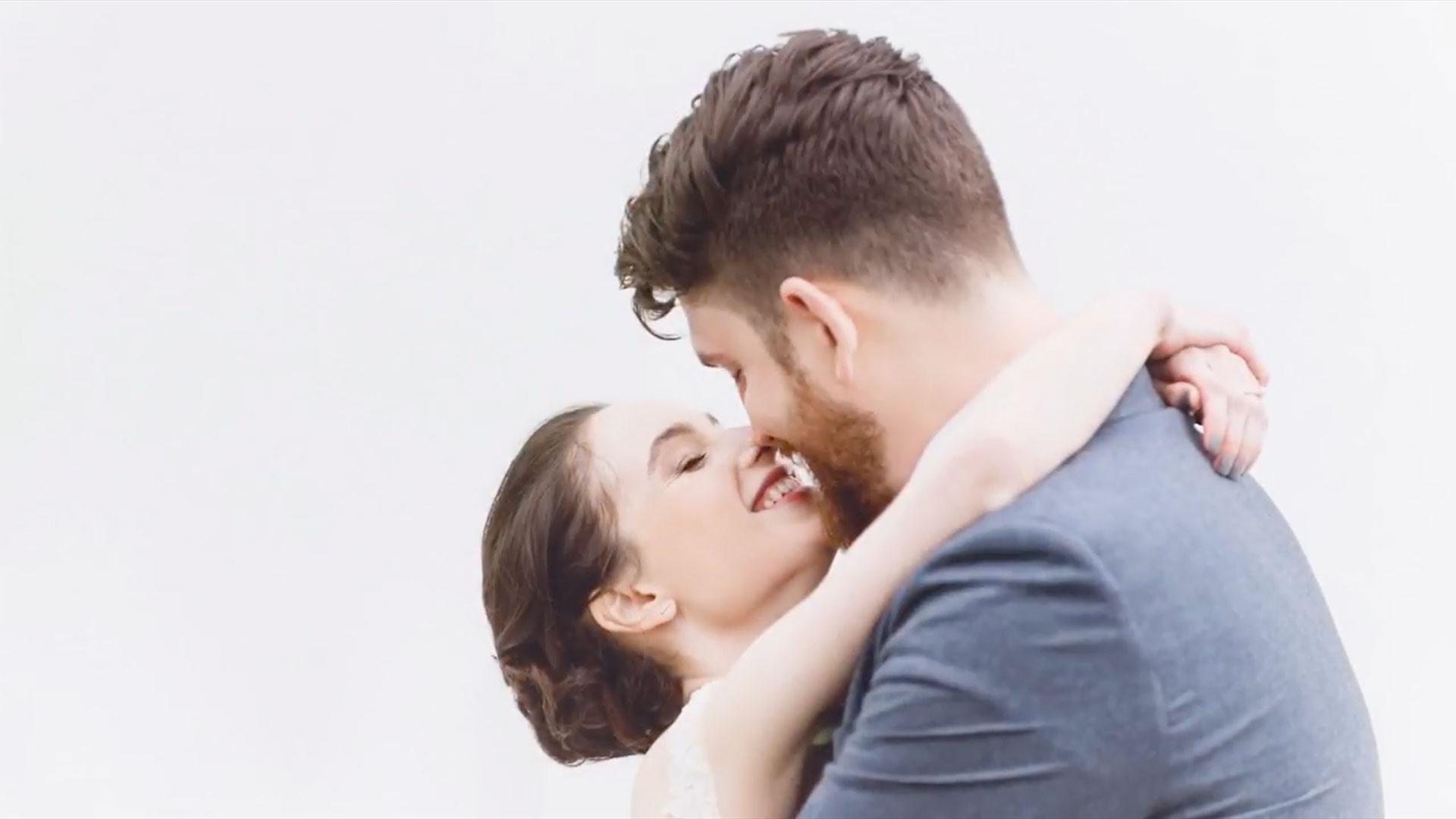 Wedding Photography Tips: Why do a First Look? - Photofocus