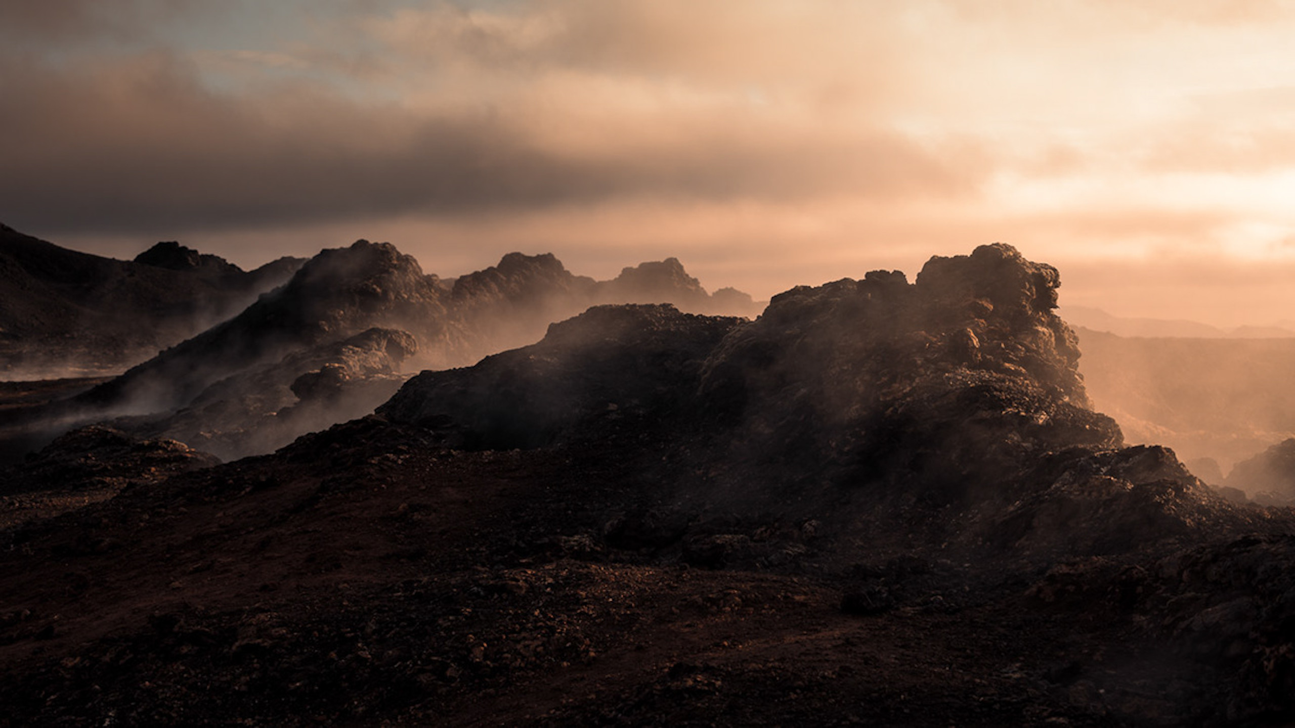 Imagining Earth's genesis through abstract landscapes - Photofocus